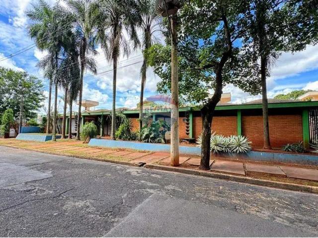 Casa / Sobrado Comercial para Locação em Ribeirão Preto/SP Jardim Sumaré 4 Quartos