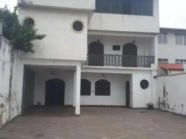 Casa / Sobrado Comercial para Locação em Rio de Janeiro/RJ Campo Grande 3 Quartos