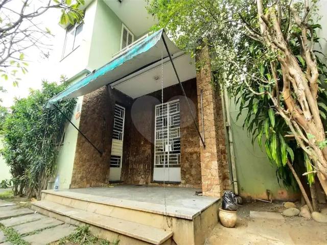 Casa / Sobrado Comercial para Locação em Rio de Janeiro/RJ Maracanã 7 Quartos