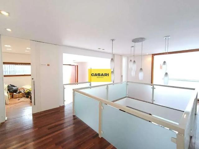 Casa / Sobrado Comercial para Locação em São Bernardo do Campo/SP Vila Euclides 5 Quartos