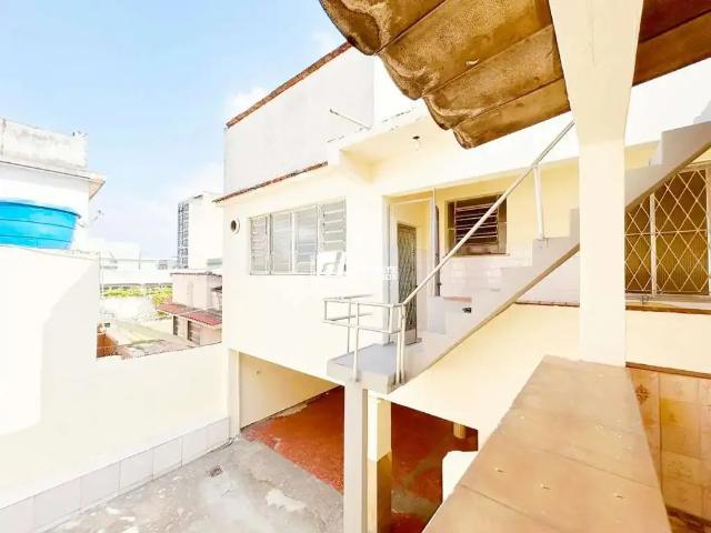 Casa / Sobrado Comercial para Locação em São João de Meriti/RJ Centro 5 Quartos