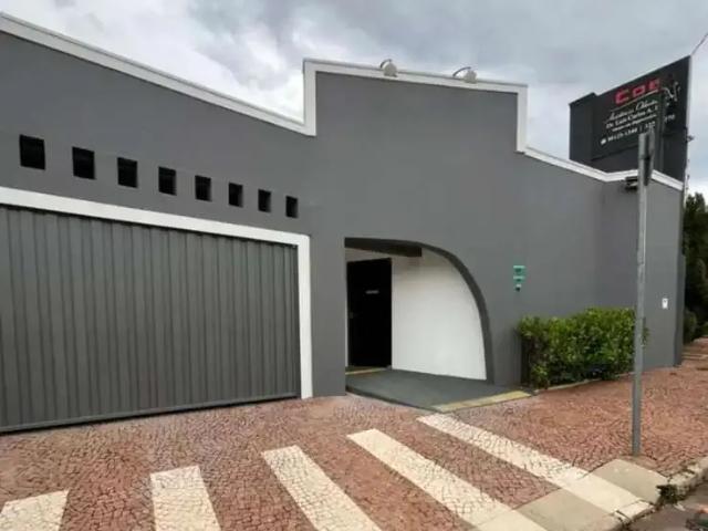 Casa / Sobrado Comercial para Locação em São José do Rio Preto/SP Jardim Alvorada 6 Quartos