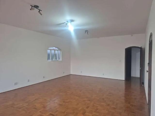 Casa / Sobrado Comercial para Locação em São José do Rio Preto/SP Parque Industrial 5 Quartos