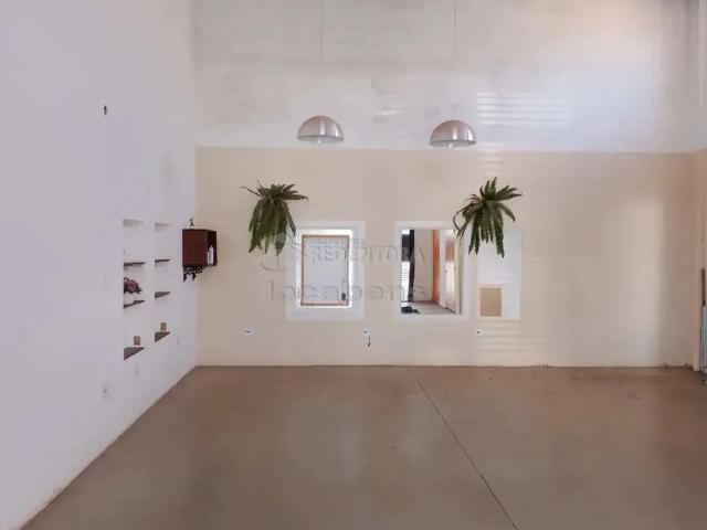 Casa / Sobrado Comercial para Locação em São José do Rio Preto/SP Residencial Monterey 2 Quartos