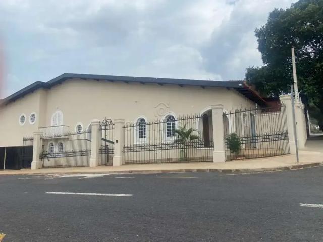 Casa / Sobrado Comercial para Locação em São José do Rio Preto/SP Santos Dumont