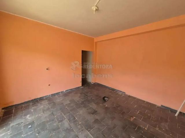 Casa / Sobrado Comercial para Locação em São José do Rio Preto/SP Solo Sagrado