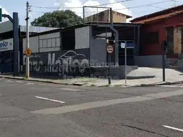 Casa / Sobrado Comercial para Locação em São José do Rio Preto/SP Vila Ercília 2 Quartos
