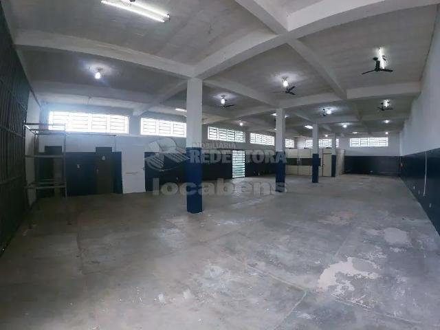 Casa / Sobrado Comercial para Locação em São José do Rio Preto/SP Vila São Jorge 1 Quartos