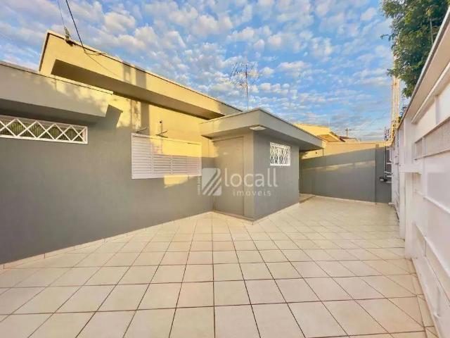 Casa / Sobrado Comercial para Locação em São José do Rio Preto/SP Vila Santa Cruz 5 Quartos
