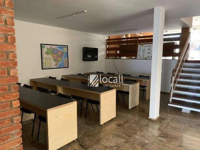 Casa / Sobrado Comercial para Locação em São José do Rio Preto/SP Vila Redentora 4 Quartos