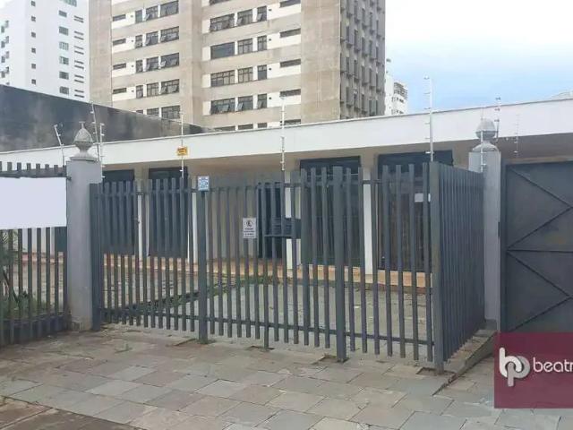 Casa / Sobrado Comercial para Locação em São José do Rio Preto/SP Vila Redentora 4 Quartos