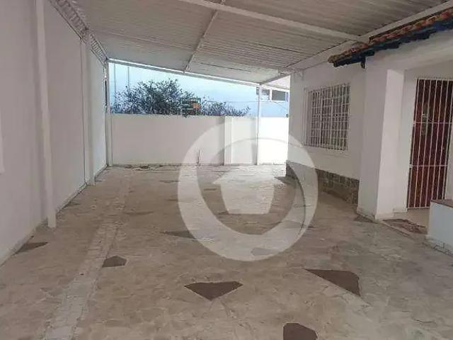 Casa / Sobrado Comercial para Locação em São José dos Campos/SP Vila Adyana