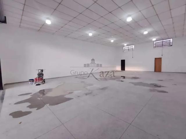 Casa / Sobrado Comercial para Locação em São José dos Campos/SP Bosque dos Eucaliptos
