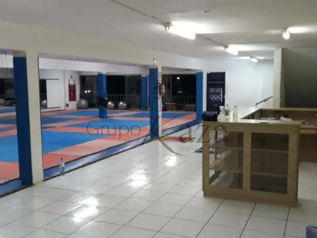 Casa / Sobrado Comercial para Locação em São José dos Campos/SP Centro