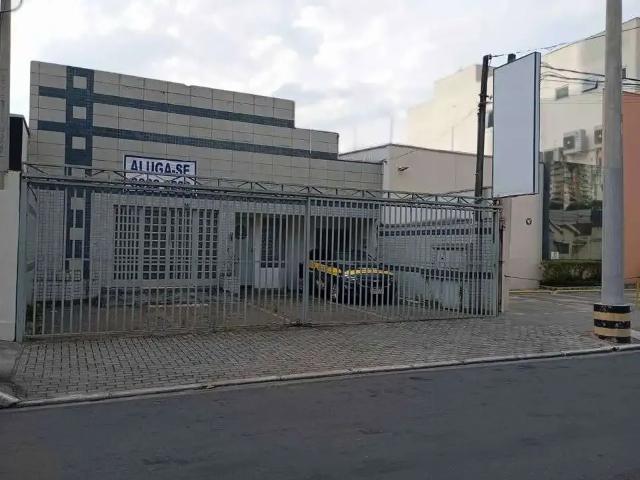 Casa / Sobrado Comercial para Locação em São José dos Campos/SP Centro