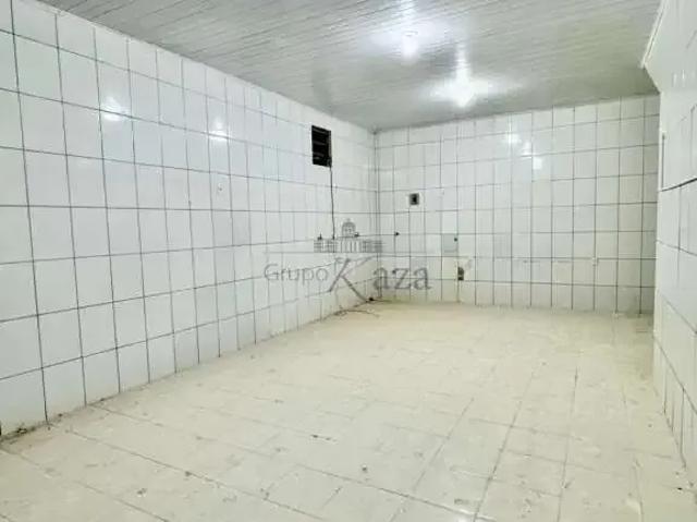 Casa / Sobrado Comercial para Locação em São José dos Campos/SP Residencial Cambui