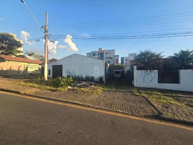 Casa / Sobrado Comercial para Locação em São José dos Pinhais/PR Centro