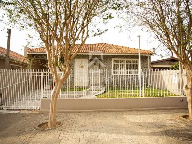 Casa / Sobrado Comercial para Locação em São José dos Pinhais/PR Afonso Pena