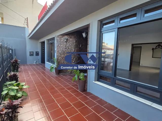 Casa / Sobrado Comercial para Locação em São José dos Pinhais/PR São Cristóvão