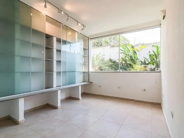 Casa / Sobrado Comercial para Locação em São Paulo/SP Morumbi