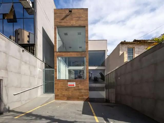 Casa / Sobrado Comercial para Locação em São Paulo/SP Água Fria