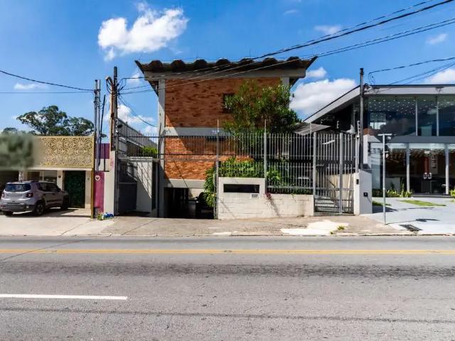 Casa / Sobrado Comercial para Locação em São Paulo/SP Alto da Lapa