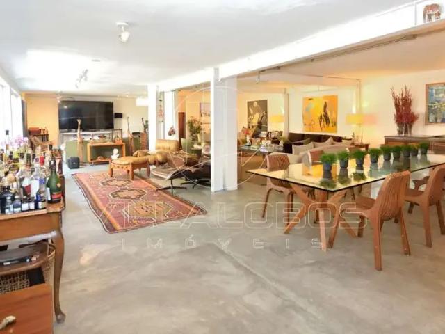 Casa / Sobrado Comercial para Locação em São Paulo/SP Alto de Pinheiros 4 Quartos