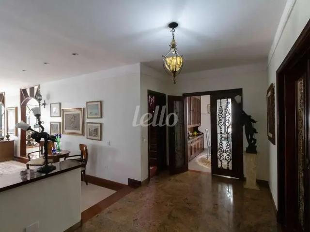 Casa / Sobrado Comercial para Locação em São Paulo/SP Butantã 4 Quartos