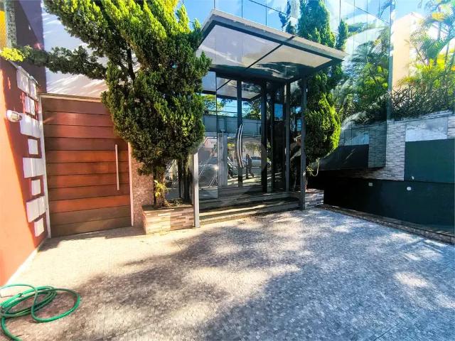 Casa / Sobrado Comercial para Locação em São Paulo/SP Butantã