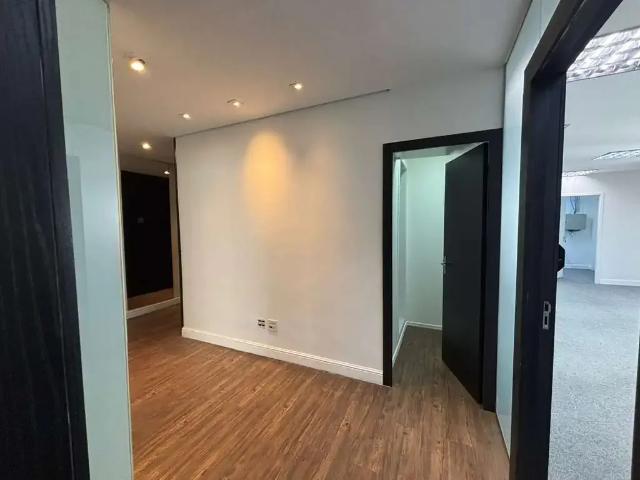 Casa / Sobrado Comercial para Locação em São Paulo/SP Bela Vista