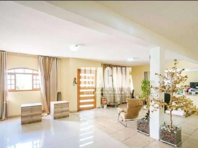 Casa / Sobrado Comercial para Locação em São Paulo/SP Carrão 6 Quartos