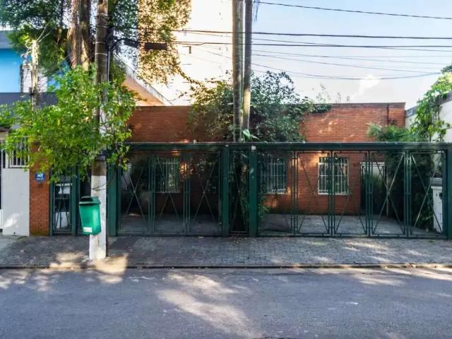 Casa / Sobrado Comercial para Locação em São Paulo/SP Chácara Monte Alegre