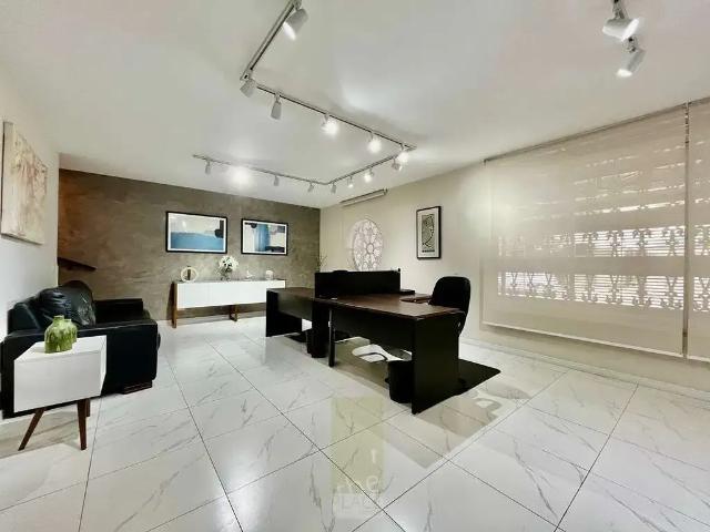 Casa / Sobrado Comercial para Locação em São Paulo/SP Cidade Monções