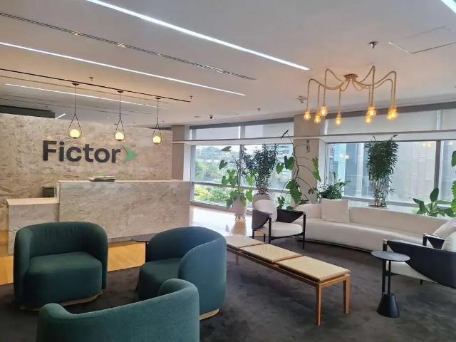 Casa / Sobrado Comercial para Locação em São Paulo/SP Cidade Monções
