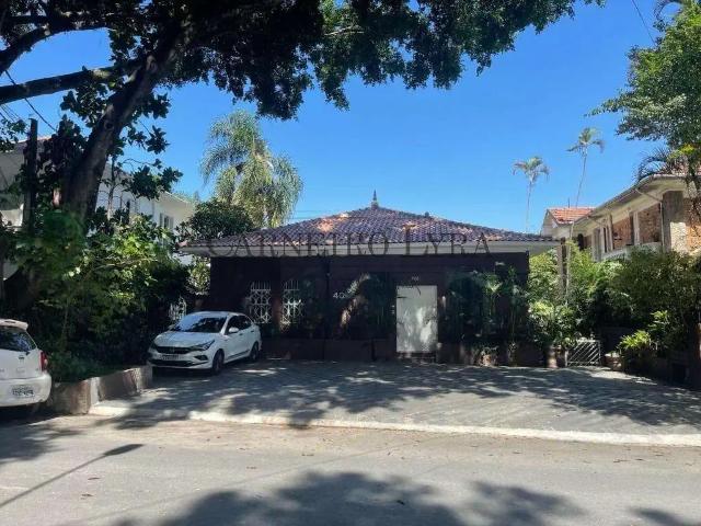 Casa / Sobrado Comercial para Locação em São Paulo/SP Consolação 18 Quartos