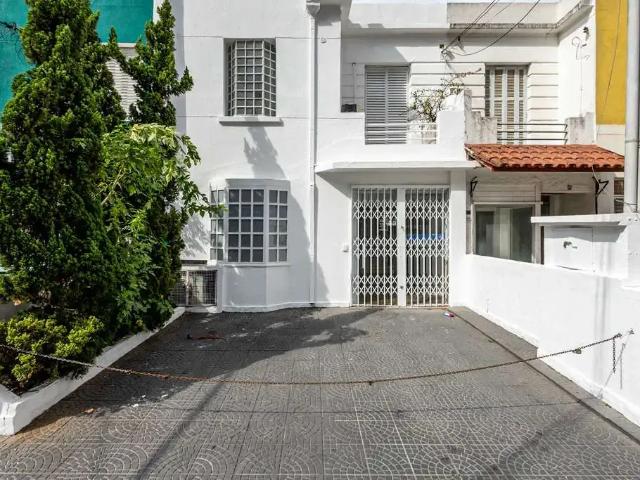 Casa / Sobrado Comercial para Locação em São Paulo/SP Higienópolis
