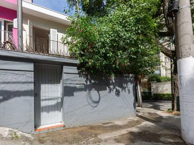 Casa / Sobrado Comercial para Locação em São Paulo/SP Itaim Bibi