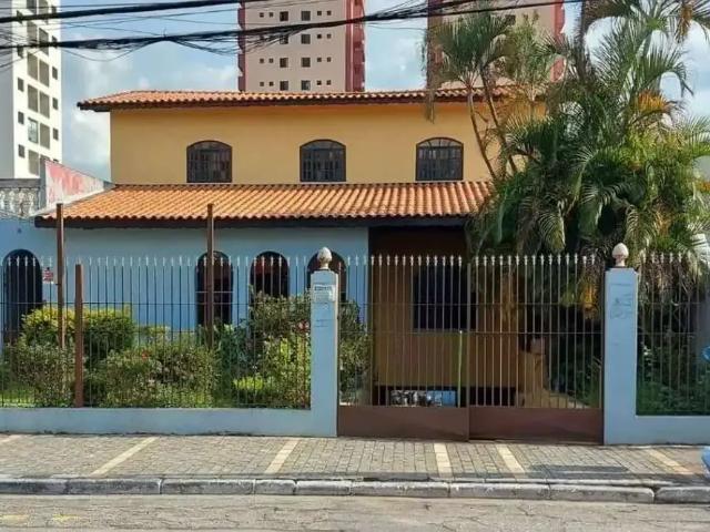 Casa / Sobrado Comercial para Locação em São Paulo/SP Itaquera