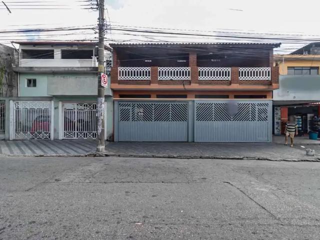 Casa / Sobrado Comercial para Locação em São Paulo/SP Itaquera