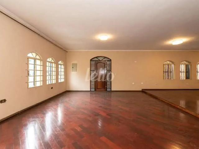 Casa / Sobrado Comercial para Locação em São Paulo/SP Jardim Têxtil 4 Quartos