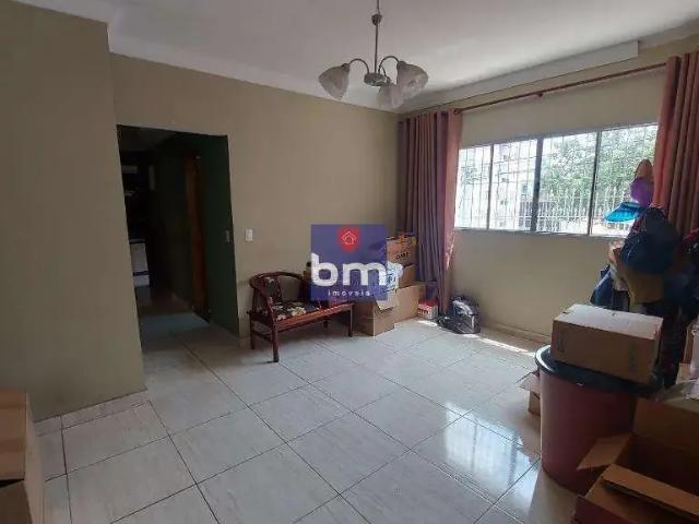 Casa / Sobrado Comercial para Locação em São Paulo/SP Jardim Germania 3 Quartos