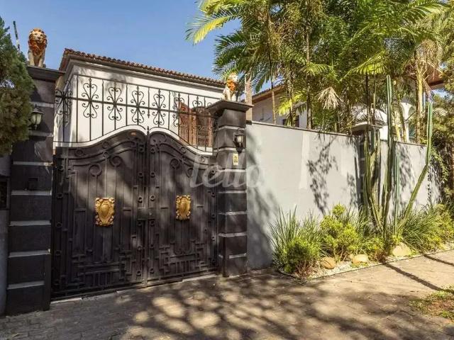 Casa / Sobrado Comercial para Locação em São Paulo/SP Jardim Luzitânia 4 Quartos