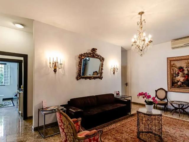 Casa / Sobrado Comercial para Locação em São Paulo/SP Jardim Paulista