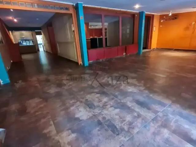 Casa / Sobrado Comercial para Locação em São Paulo/SP Jardim Paulista 3 Quartos