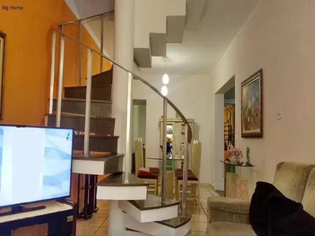 Casa / Sobrado Comercial para Locação em São Paulo/SP Jardim São Paulo Zona Norte 3 Quartos