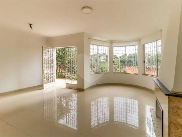 Casa / Sobrado Comercial para Locação em São Paulo/SP Pacaembu 4 Quartos