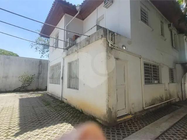 Casa / Sobrado Comercial para Locação em São Paulo/SP Pacaembu