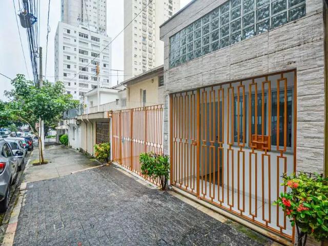 Casa / Sobrado Comercial para Locação em São Paulo/SP Paraíso