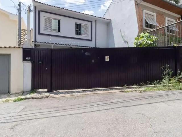 Casa / Sobrado Comercial para Locação em São Paulo/SP Perdizes