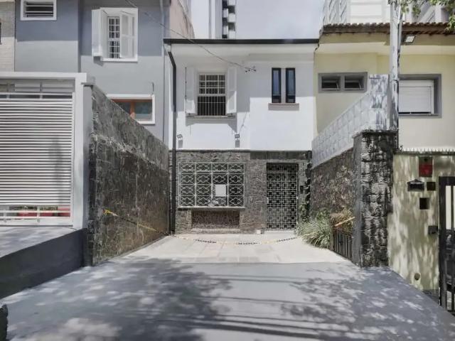 Casa / Sobrado Comercial para Locação em São Paulo/SP Perdizes